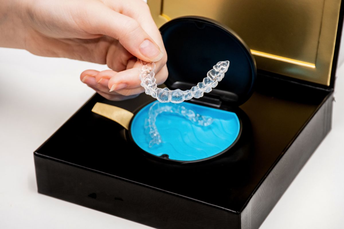 Can You Chew Gum With Invisalign: Risks and Tips